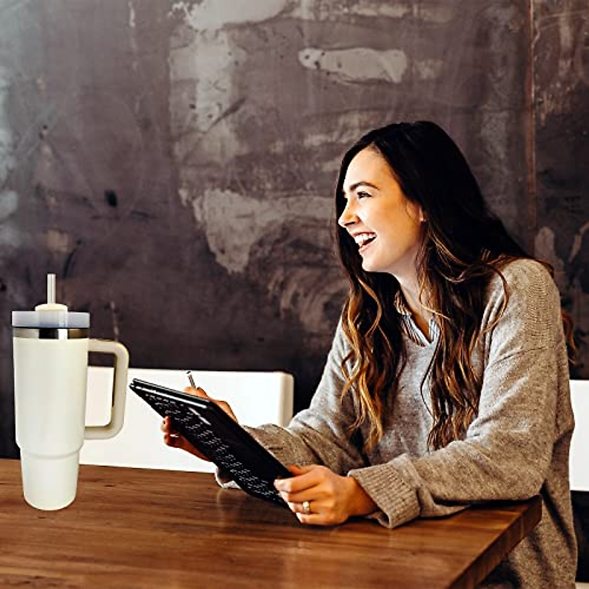 30 oz Tumbler with Handle and Straw Lid for Water, Double Wall Vacuum Sealed Stainless Steel Insulated Tumblers, Travel Cup for Hot and Cold Beverages, Travel Coffee Mug；