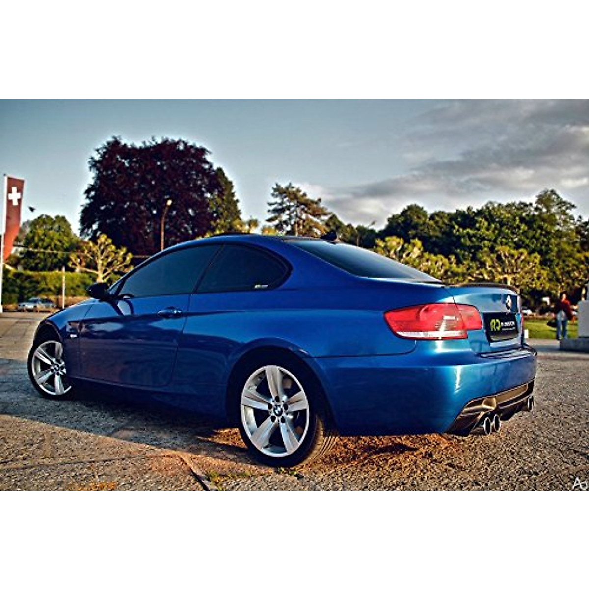 VViViD Blue Mirror Chrome Cast Vinyl Wrap Self-Adhesive Film Decal Air-Release Bubble and Air-Free 3MIL-VViViD8 (1ft x 5ft)