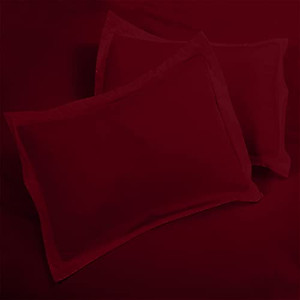 ROYALE LINENS Burgundy Duvet Cover Queen Size - Queen Duvet Cover Set - 3 Piece Double Brushed Queen Duvet Covers with Zipper Closure, 1 Duvet Cover 90x90 inches and 2 Pillow Shams (Queen, Burgundy)