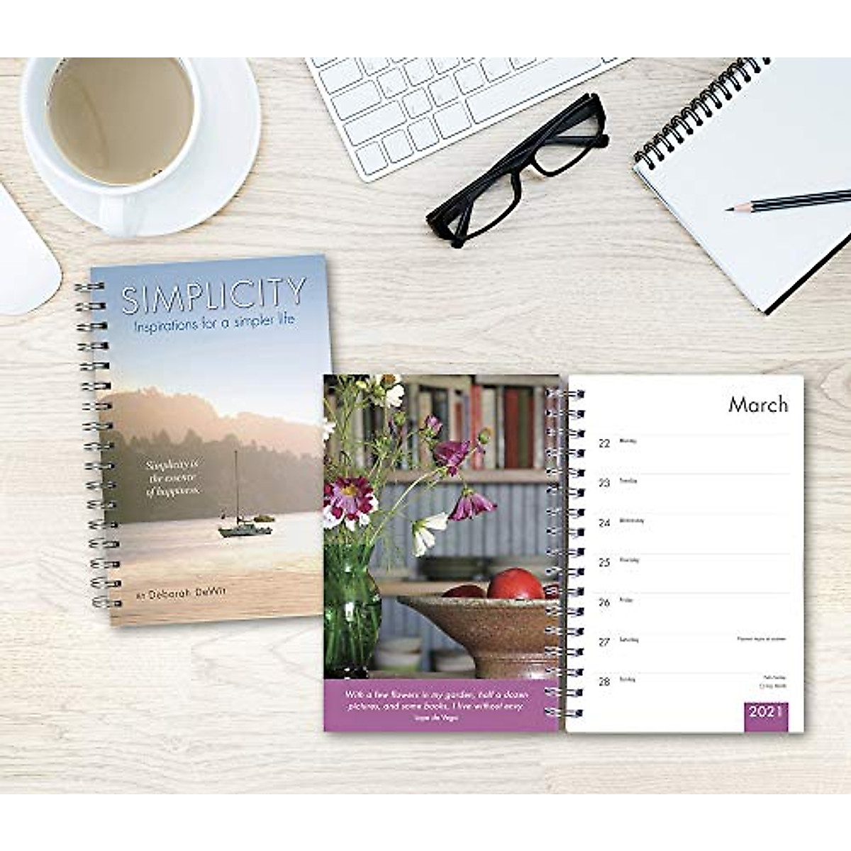 2021 Simplicity Inspirations for a Simpler Life 16-Month Weekly Planner