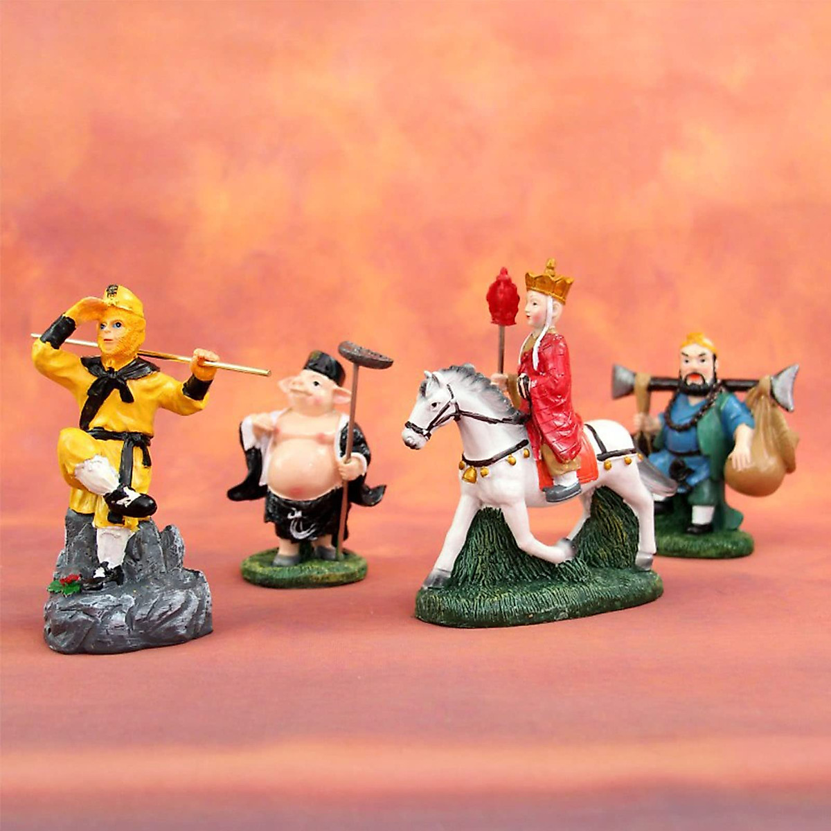 LWZ 4 Pcs Journey to The West Figurine Set, Resin Monkey King Monk Pig Cute Character Figurine for Miniature Figure Fairy Garden Home DIY Cake Decoration Set