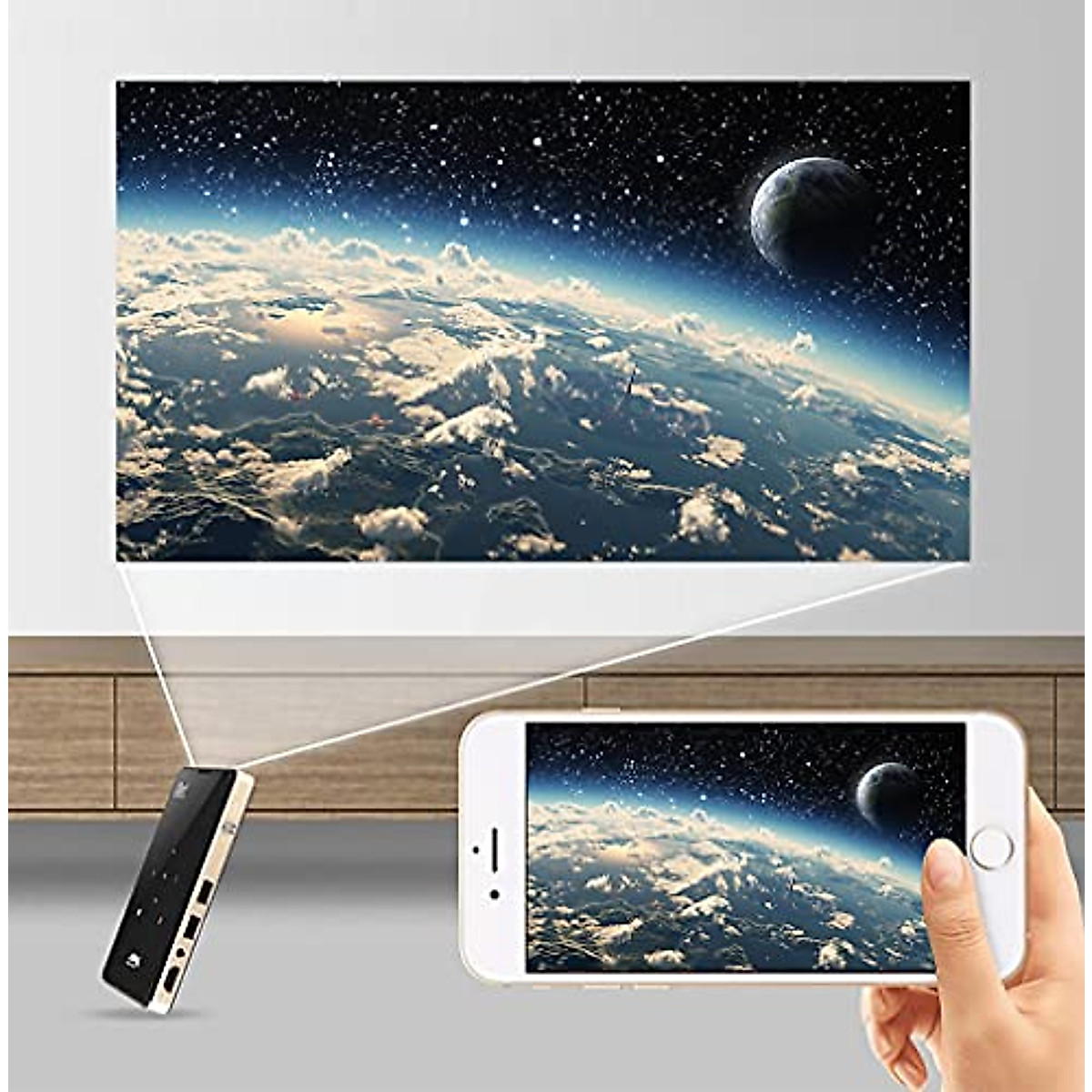 Mini Portable DLP Android Projector Support 4K Decoding WiFi Bluetooth Miracast Airplay Mobile Phone Outdoor Movie