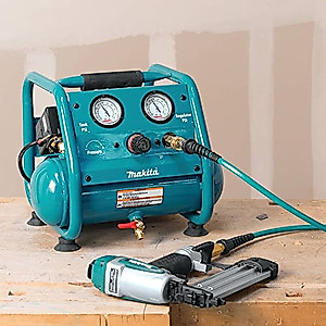 Makita AC001 Compact Air Compressor