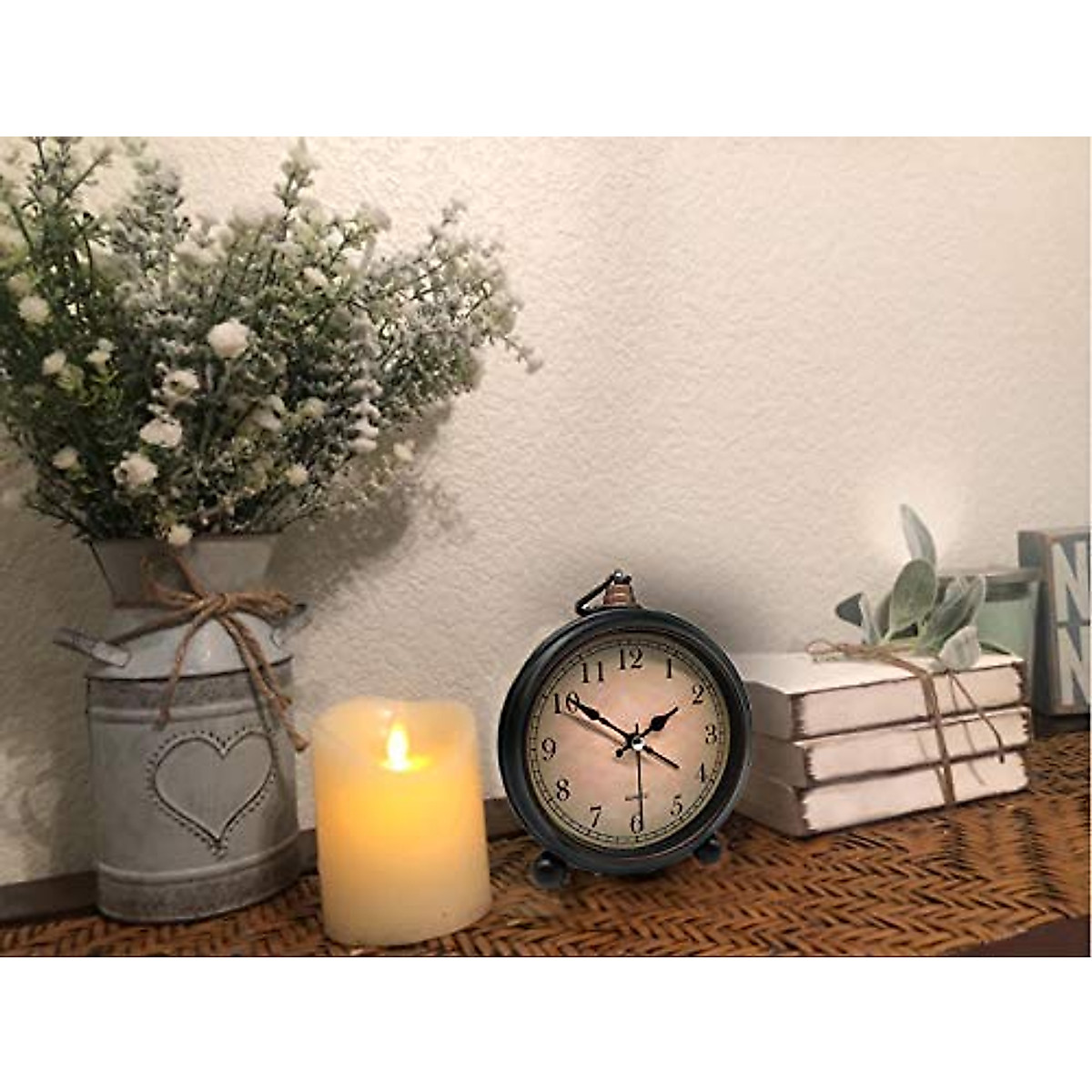 Vintage Retro Analog Alarm Clock, 4 inch Super Silent Non Ticking Small Clock with Night Light, Battery Operated, Simply Design, for Living Room, Bedroom, Bedside, Desk, Gift Clock (Arabic)