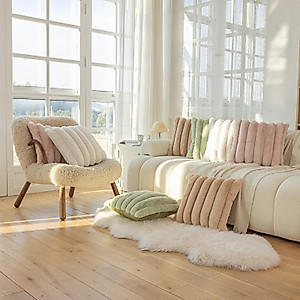 SONAICHTE Faux Fur Pillow Cover Decorative Throw Pillow 18x18 Set of 2 White pillow covers Decor Throw Pillows for Couch Sofa Bedroom