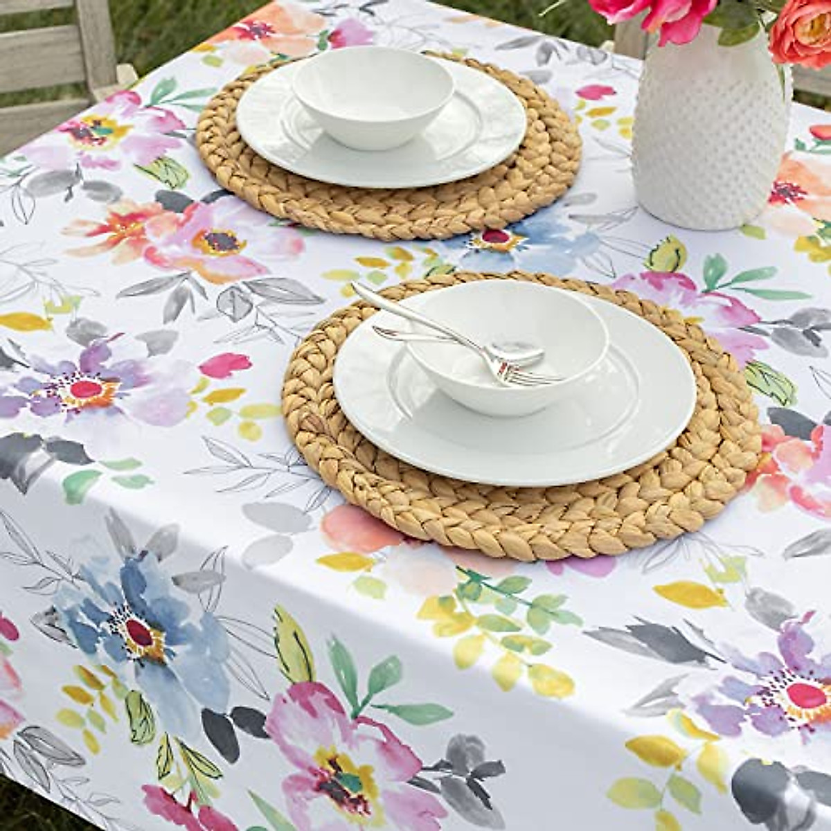 Benson Mills Indoor Outdoor Spillproof Fabric Tablecloth for Spring/Summer/Party/Picnic (Harper, 52" X 70" Rectangular)