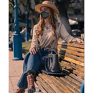 Edith qi KN95 Face Masks 50 PCS, Individually Wrapped, 5 Ply Black Disposable KN95 Masks for Adults Filter Efficiency 95%, Protection against PM 2.5 Smoke Particles