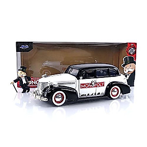 Jada Toys Mr. Monopoly 1:24 1939 Chevrolet Master Deluxe Die-cast Car w/ 2.75" Rich Uncle Pennybags Figure, Toys for Kids and Adults (33230)