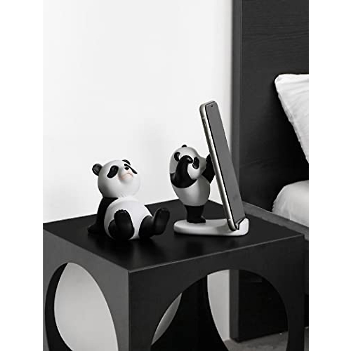 Phone Stand Desk Accessories Resin Panda Figurines Home Decor Decorative Tabletop Ornaments Cute Phone Holder