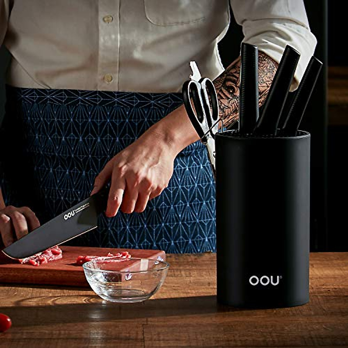 Universal Knife Block Holder, Knife Holder Without Knives,Detachable for Easy Cleaning, Round Knife Holder For Safe, Space Saver Knife Storage,Unique Design Slot to Protect Blades