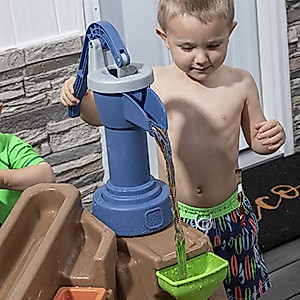 Step2 Pump & Splash Discovery Pond Water Table Outdoor Water Toy with Water Pump, Brown
