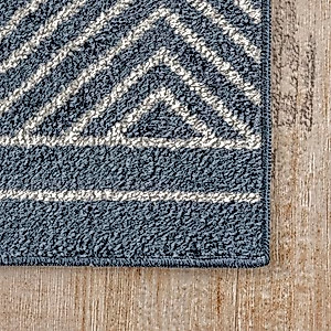nuLOOM Phyllis Machine Washable Diamond Trellis Accent Rug, 3x5, Blue