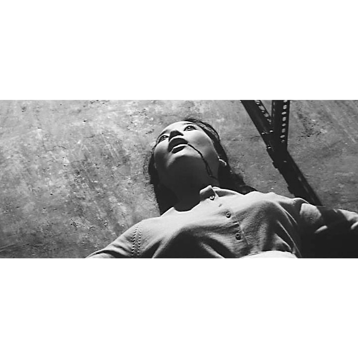 The Snake Girl And The Silver Haired Witch - Japanese Language With English Subtitles - A Horror Movie More Frightening Than Ringu !