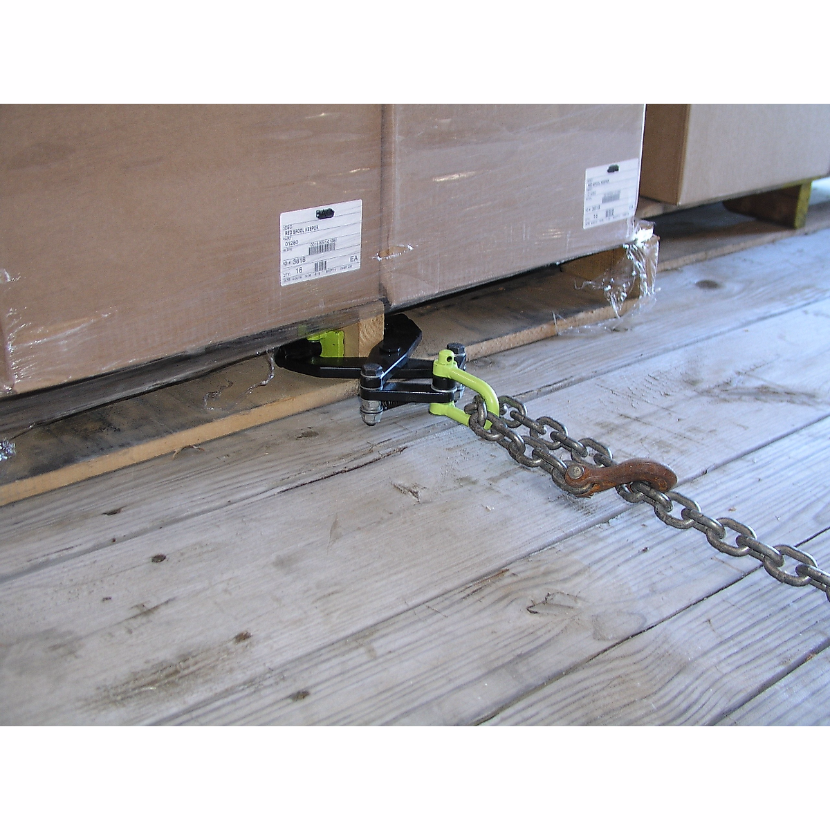 Shop Tuff STF-3000PP Pallet Puller 3000 Pound Capacity, Black