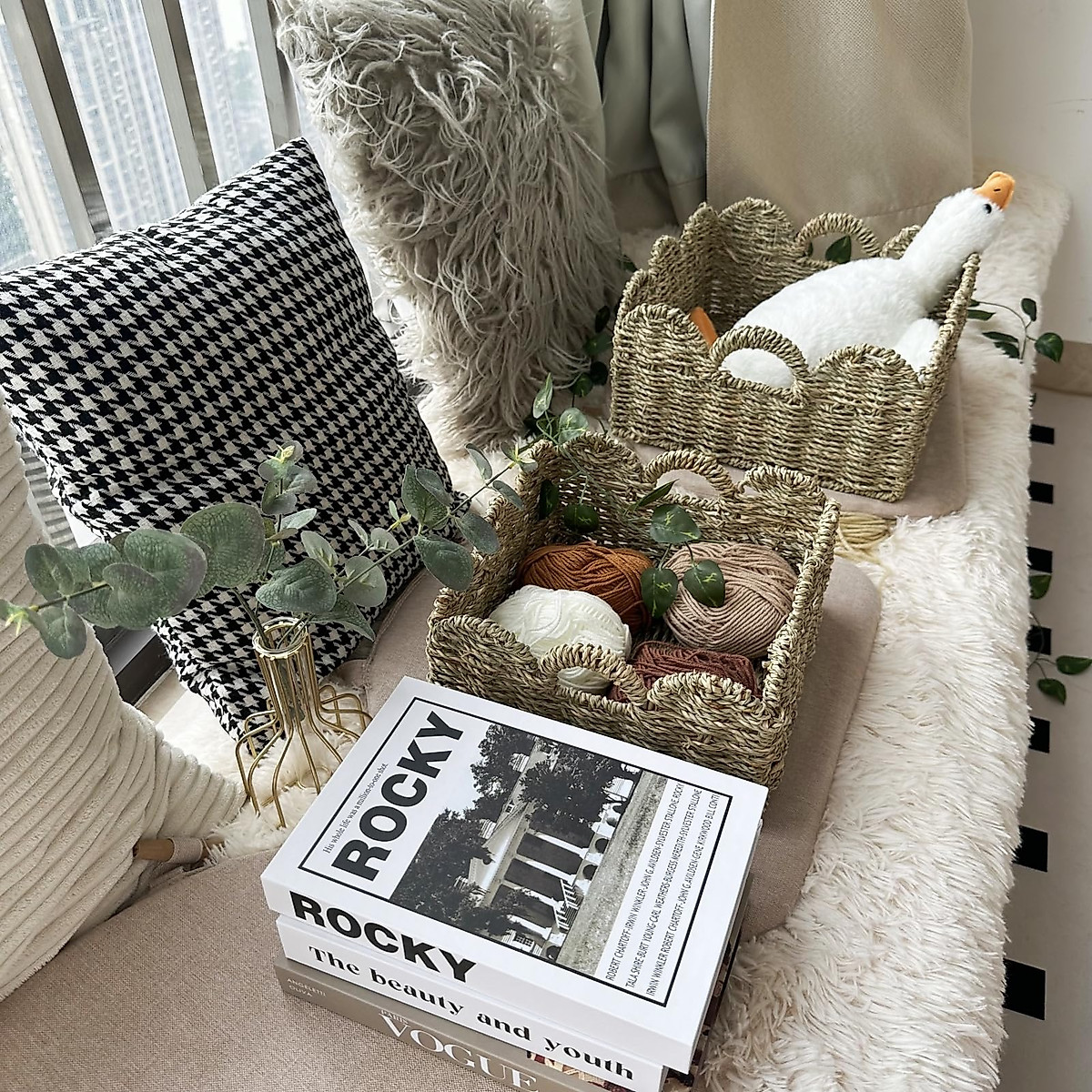 Scalloped Basket with Handles Wicker Storage Basket Nursery Seagrass Baskets for Shelf Decorative Organizing 2pc/set (Seagrass)