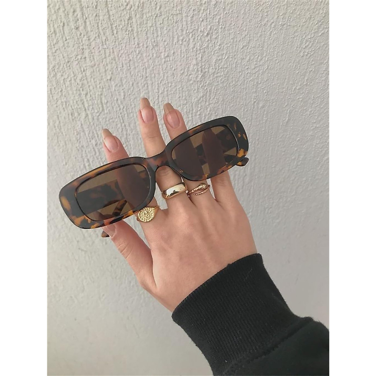 ADE WU Rectangle Sunglasses for Women Men Retro 90s Sunglasses Womens Trendy Rectangular Sun Glasses Y2K Unisex Stylish 2025