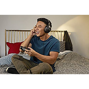 JBL Quantum 200 - Wired Over-Ear Gaming Headphones - Black (Renewed)