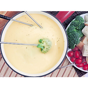 Swissmar KF-66517 Lugano 2-Quart Cast Iron Cheese Fondue Set, 9-Piece, Cherry Red