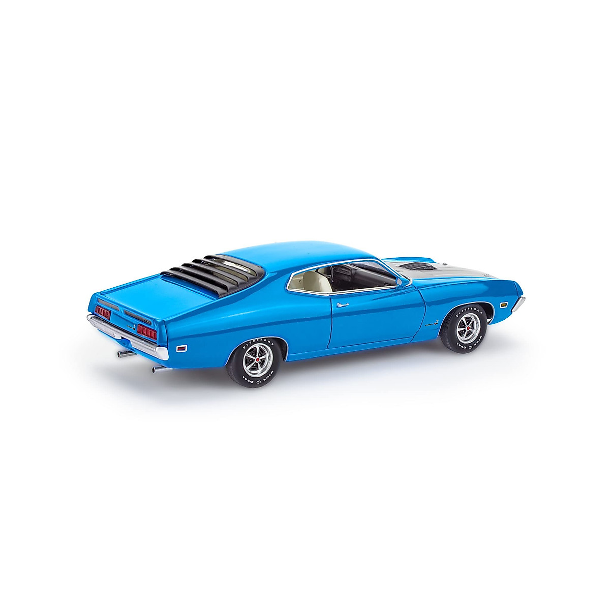 Revell 14534 1970 Ford Torino Cobra 1:25 Scale 128-Piece Skill Level 4 Model Car Building Kit