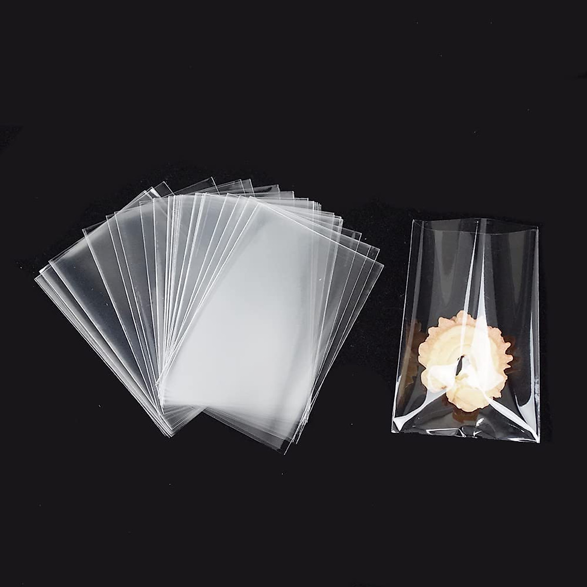 Erioctry 100 Pcs 8.7x12 inch Clear Flat Cello/Cellophane Treat Bag Digital Packaging Pouch Waterproof Gift Wrap Packing Party Favors Treat Bag For Bakery Cookies Candies