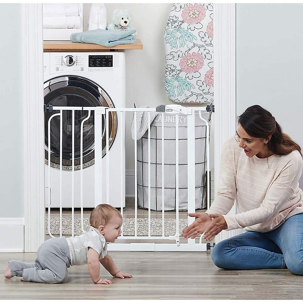 Regalo Extra Wide Walk Through Baby Gate, with Included Extension Kits