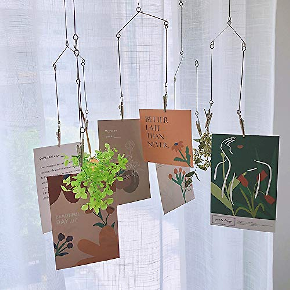 Yeyo Floating Hanging Clip Photo Display Mobile Decor, Metal Vertical Photo Hanging Display Clips Fan for Hanging Pictures Notes Memo Artworks Collage Kids Bedroom Decor (Style 1), Silver ,(PD-01)