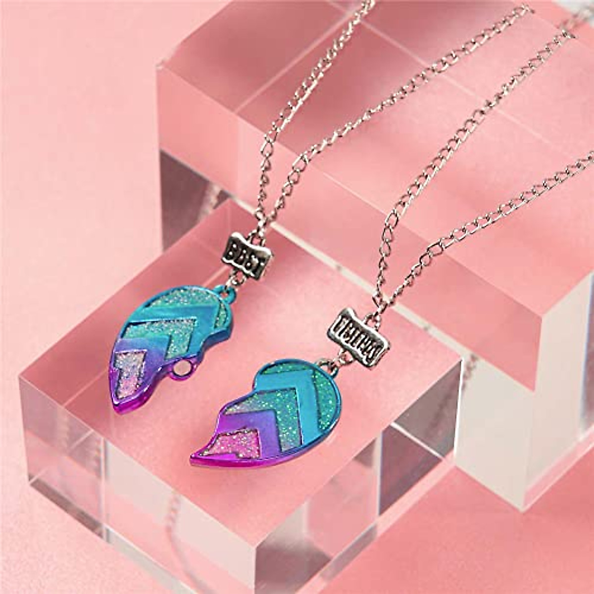 BGSHEMNI Best Friends Necklace, Half Heart Pendant Jewelry for Children, Relationship Love Necklaces, Girls's Best Friend Jewelry,Friendship Gift Friends Birthday Party Favor