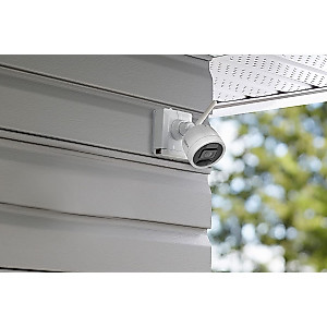 Lorex 2K Security Camera System with 1TB NVR – 8 Channel Battery Operated Wire Free Home Security System with 4 Cameras – Active Deterrence, Person Motion Detection, Weatherproof Outdoor & Indoor