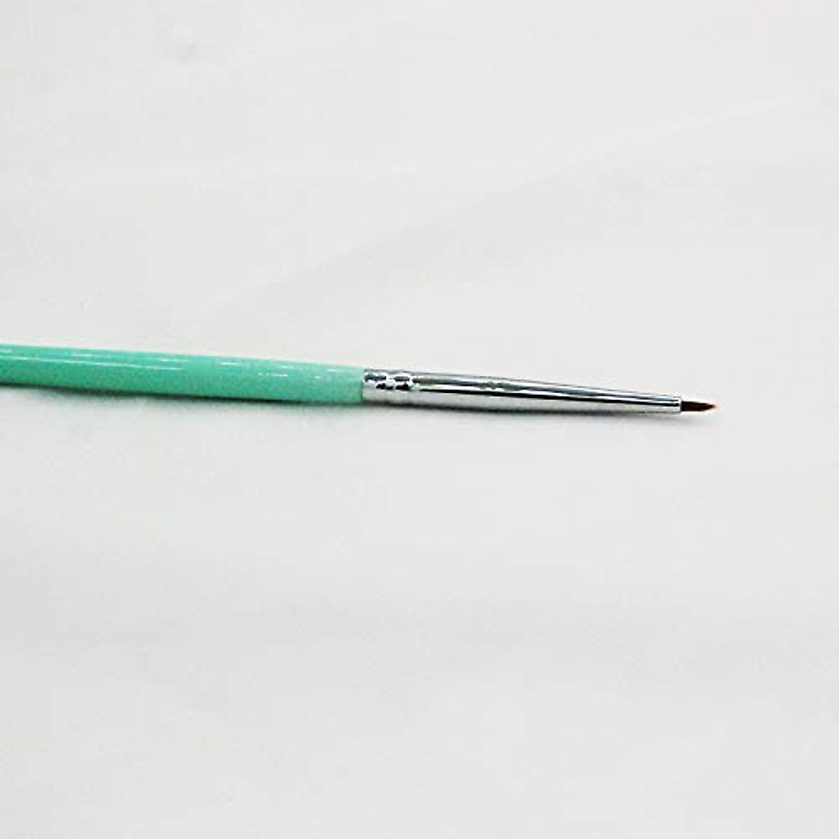 Eyeliner Brush Ultra-fine Curved Eyeliner Brush eyeliner brushes Tapered Brush Eye Tool For Precise Application Of Girls, Wet Powder, Liquid Eyeliner And Gel Eyeliner