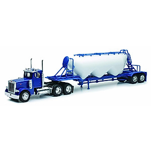 New-Ray Toys 1:32 Scale Peterbilt 379 with Pneumatic Trailer