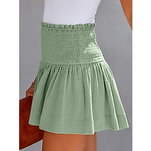 Trendy Queen Cotton Shorts Lounge Casual Shorts Cute Elastic High Waisted Flowy Shorts Ruffle Pleated Trendy Beach Shorts Summer Vacation Outfits Clothing 2023 Green