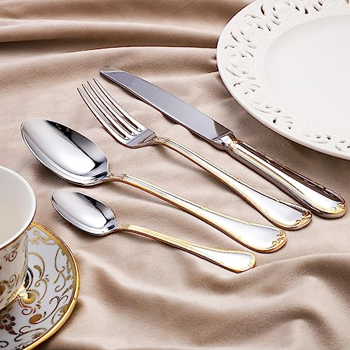 Zerophilo Silverware Set Gold Cutlery Set Mirror Polished Flatware Set Stainless Steel knife fork spoon Dishwasher Safe Gift of Wedding Housewarming Service for 1 (Gold)