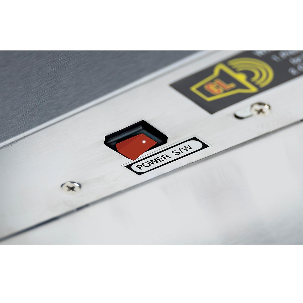 US INC. 3-Door Glass Upright Commercial Refrigerator | UST-72RG