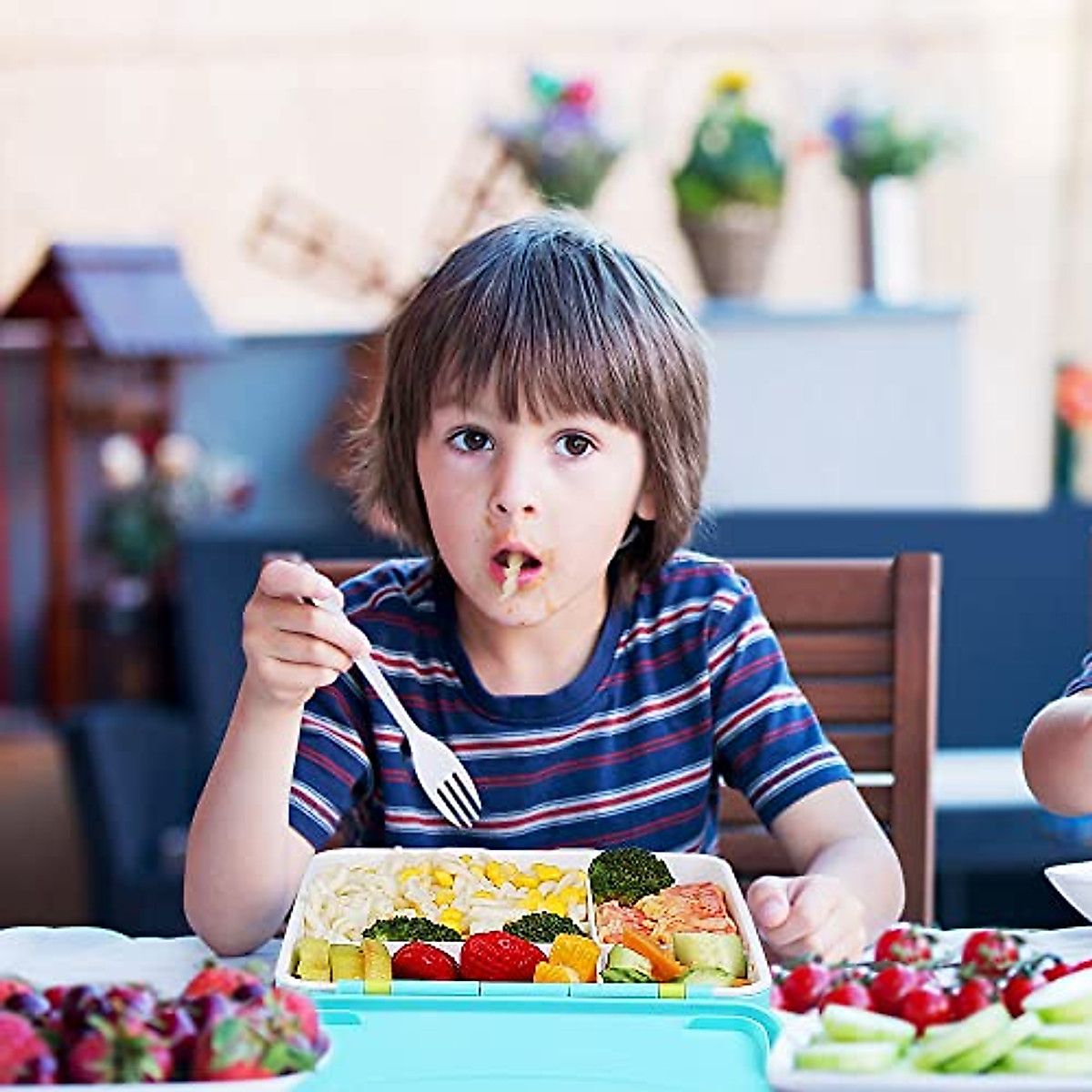Bento Lunch Box Kids Children, Lunchbox with 4 compartments, Spoon, Fork and Fruit Picks, Blue Food Containers for Boys, Daycare/Travel/School, Leak-Proof, BPA-Free, Microwave/Dishwasher/Freezer Safe