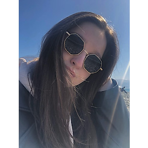 PORADAY Square Sunglasses for Women Men Retro Octagon Metal Sun Glasses Vintage Polygon Shades (Gold/Gray)