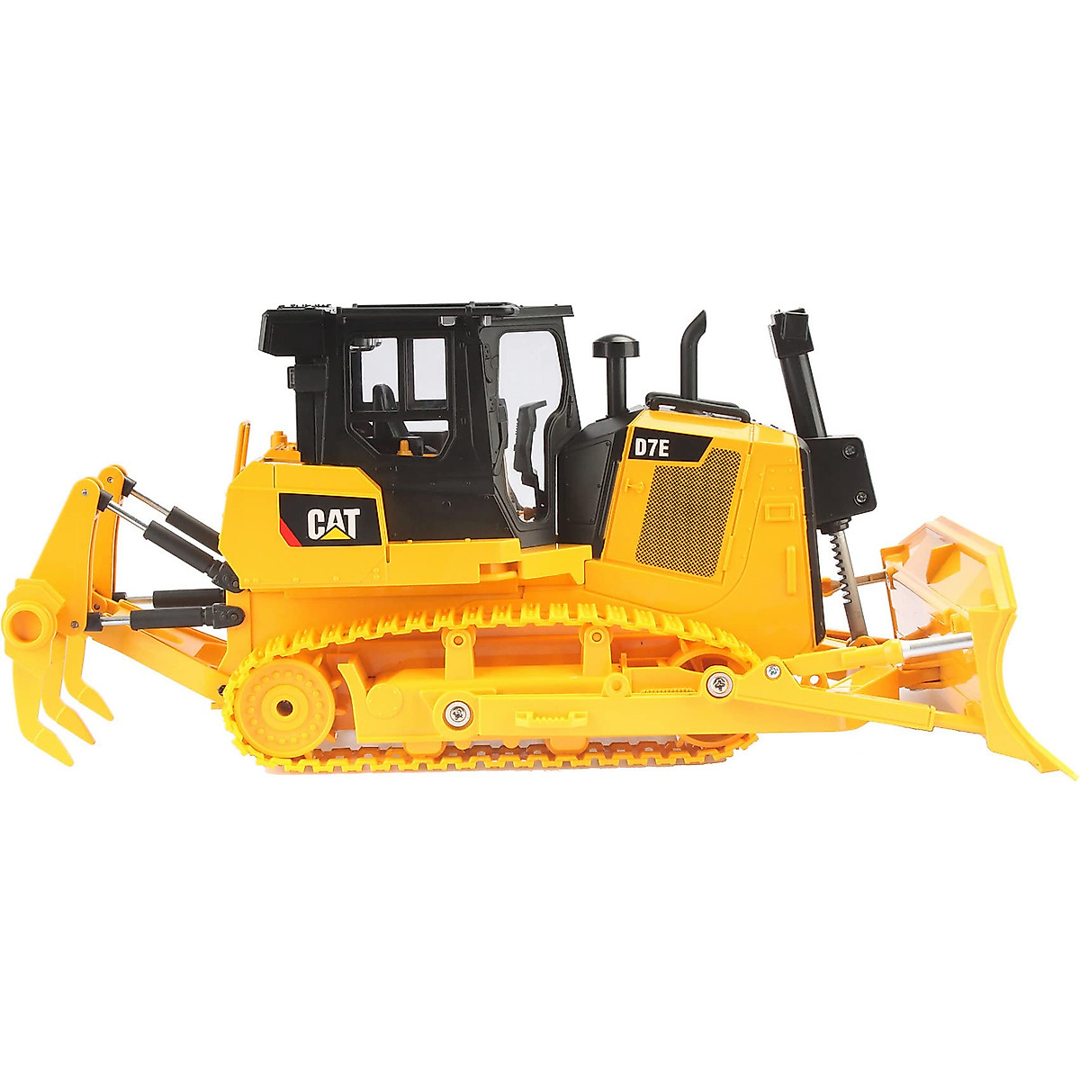 Diecast Masters RC Truck CAT D7E Track-Type Tractor | Fully Functional Radio Control Tractor Truck | 1:24 Scale Model Remote Control Caterpillar Trucks | CAT Yellow Diecast Model 25002