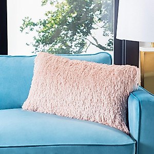 Safavieh Soleil Indoor/Outdoor Shag Throw Pillow, 14"x24", Blush