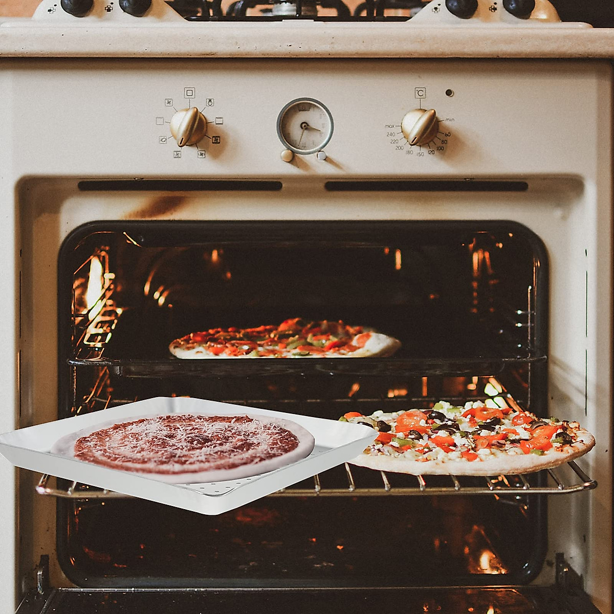 YARDWE Pizza Bakeware, Perforated Aluminum Sheet Pan 12 Inch Pizza Tray Pizza Pan with Holes Square Nonstick Bakeware for Oven Baking Pizza, French Fries