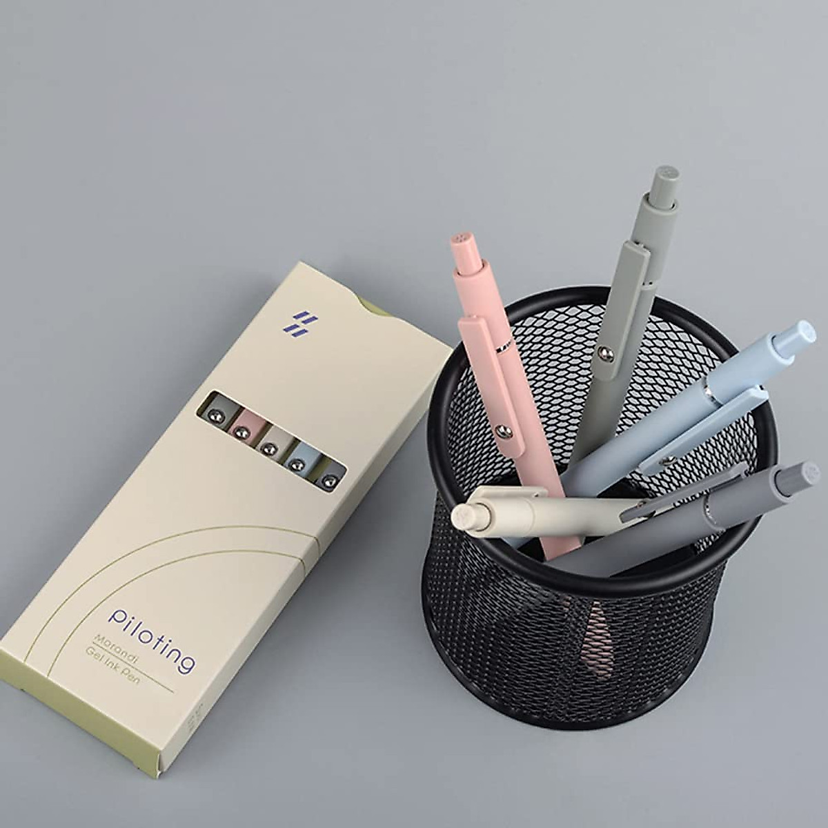 DIBALIYI Quick Dry Ink Pens, Gel Pens Fine Point Smooth Writing, Retractable 0.5 mm Black Ink Pens, Rollerball Pens for Note Taking School Office Supplies, Cute Pens for Women Gifts (5)