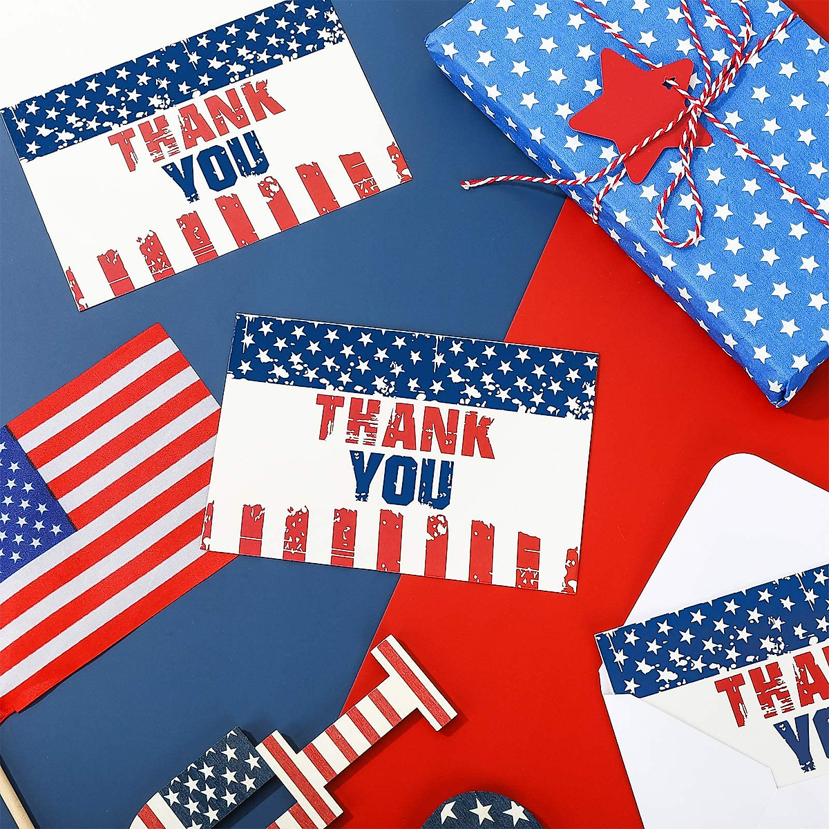 Whaline 30Pcs Patriotic Greeting Cards American Flag Thank You Cards Retro 4th of July Note Card with Envelops and Adhesive Stickers for Independence Day Party Favor Supplies, 4 x 6inch