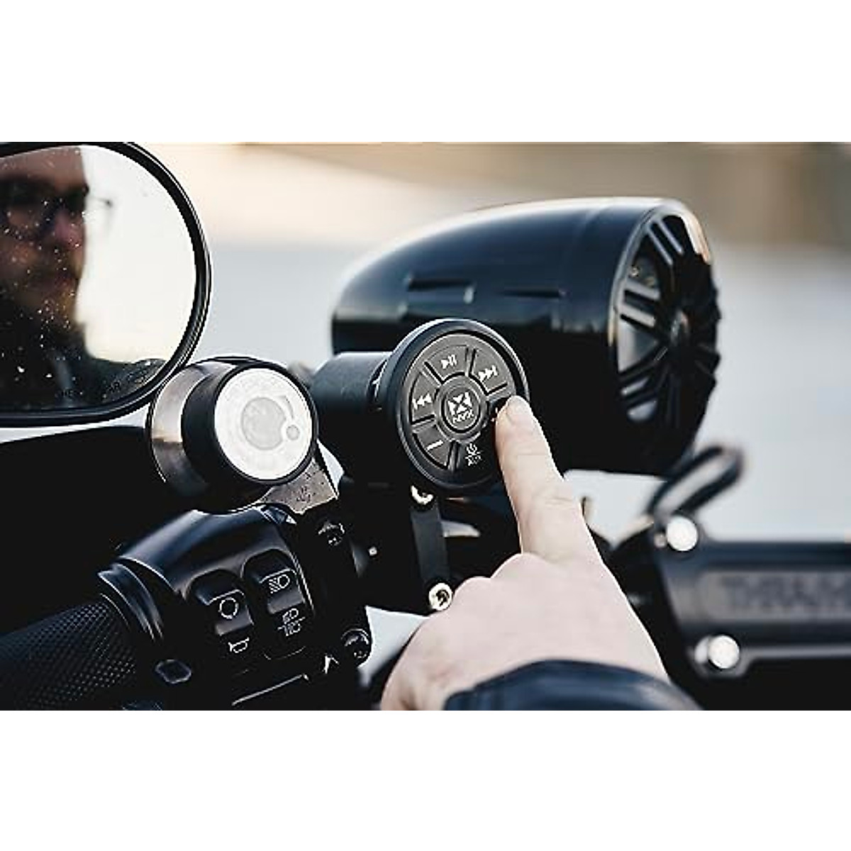 NVX XUBT4 Universal Marine Grade Bluetooth 4.0 Audio Receiver & Controller for Boats/Cars/ATV