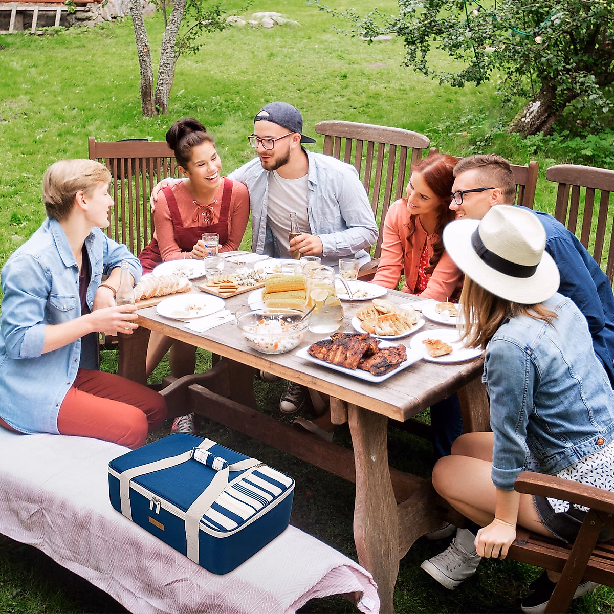 LUNCIA Insulated Casserole Carrier for Hot or Cold Food, Lasagna Holder Tote for Potluck Parties/Picnic/Cookouts, Fits 9"x13" Baking Dish, Dark Blue