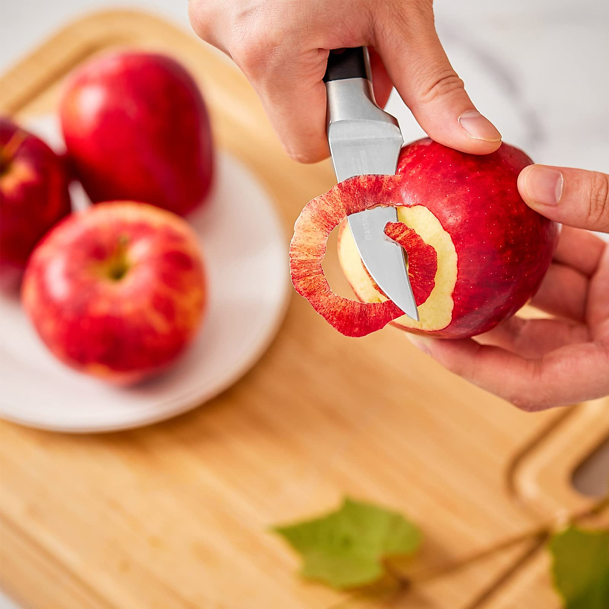 OAKSWARE Bird Beak Paring Knife, 2.75 Inch Peeling Knives German Stainless Steel Small Curved Fruit Knifes, Razor Sharp Kitchen Pairing Knives with Ergonomic and Full Tang Handle