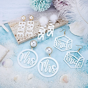 4 Pairs Bride and Mrs Earrings Set Mrs Bride Letter Dangle Earring Acrylic Wedding Earrings for Brides Handmade Bridal Earrings Fun Statement Earrings for Women Bridesmaid Party Gift Accessories