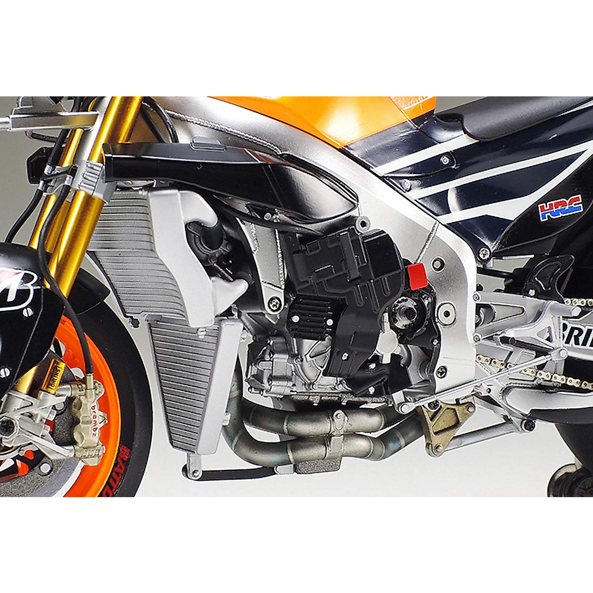 TAMIYA 14130 1/12 Repsol Honda RC213V '14 Motorcycle Plastic Model Kit