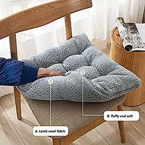 Kitchen Chair Seat Cushion,Dining Room Chair Cushions,Soft Square Chair Pads Comfort Fleece Chair Cushion,Warm Lambs Wool Seat Pad for Kitchen Dining Living Room Office Chair Ivory 20''x20''x4''