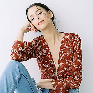 Honeycat Shell Locket Necklace in Gold, Rose Gold, or Silver | Minimalist, Delicate Jewelry (Gold)