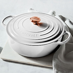 Le Creuset Signature 6.75-quart Round Wide Oven with Copper Knob - Enameled Cast Iron (White)