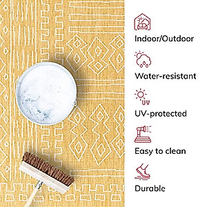 Well Woven Anze Indoor/Outdoor Tribal Pattern Yellow Area Rug (7'10" x 9'10")