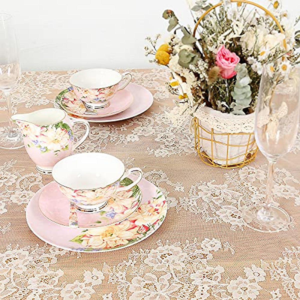 Fanqisi Ivory Lace Tablecloth 60x120 Inches Classic Wedding Lace Tablecloths Overlay Party Table Cover for Bridal Shower Reception Table Decoration